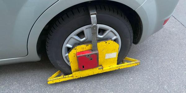 Booting and Collection - International Parking & Mobility Institute